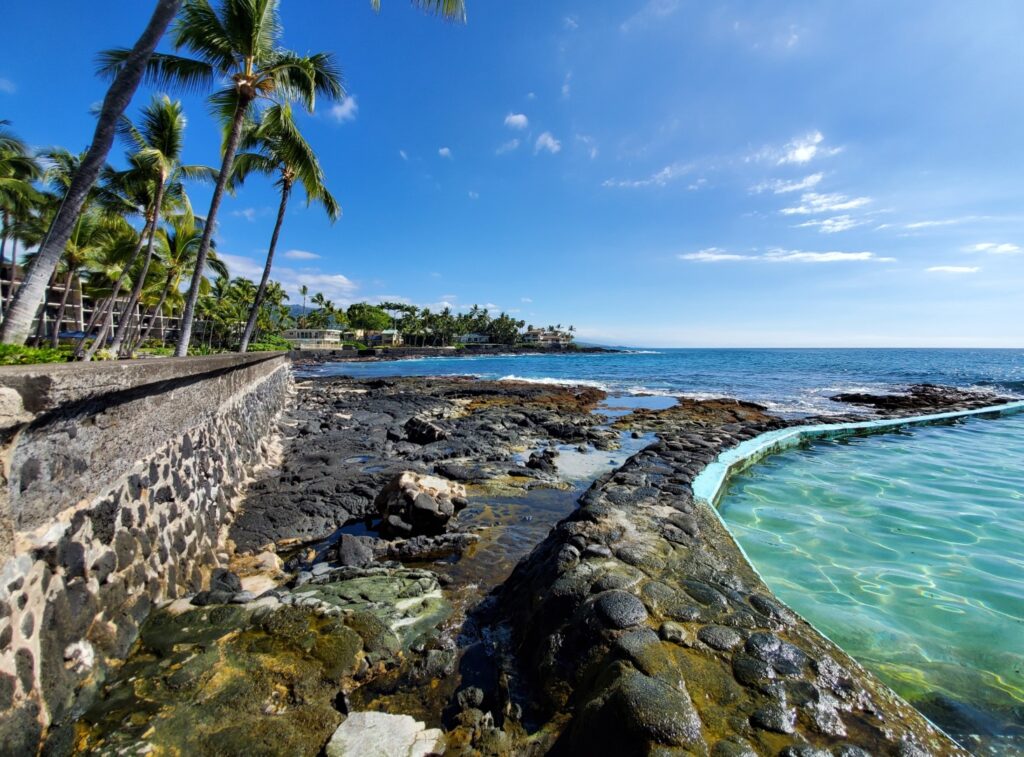 Alii Saltwater Swimming Pool, Kailua-Kona - Hawaii Beaches