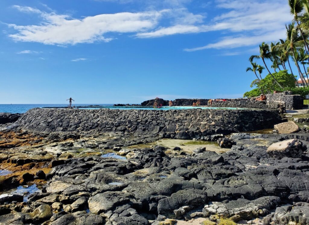 Alii Saltwater Swimming Pool, Kailua-Kona - Hawaii Beaches
