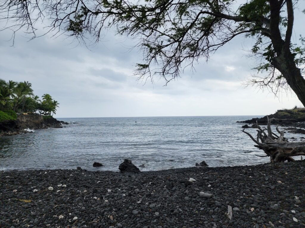 He'eia Bay Beach, Kailua-Kona - Hawaii Beaches
