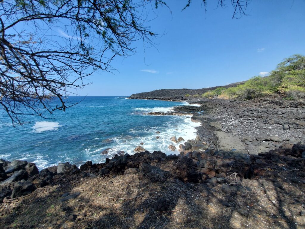 Papa Bay Shoreline Access, Captain Cook - Hawaii Beaches