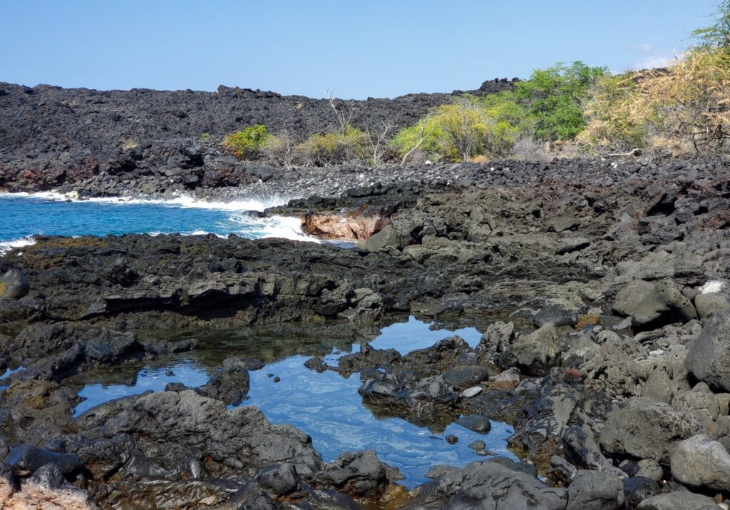 Papa Bay Shoreline Access, Captain Cook - Hawaii Beaches